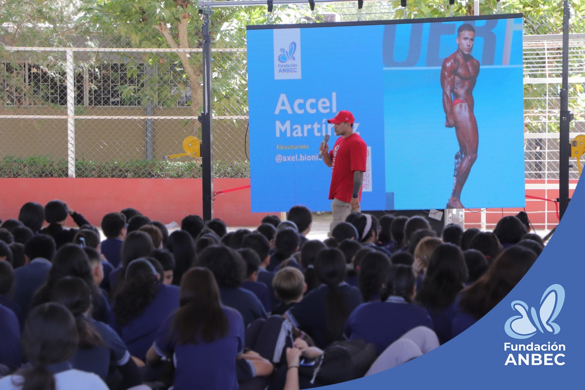 Pláticas en la Escuela Secundaria Federal 7 TV a cargo de Accel ...